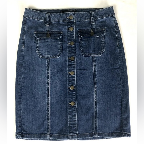 Cato | Skirts | Cato Premium 7s Style Jean Skirt Size 4 Blue Button ...